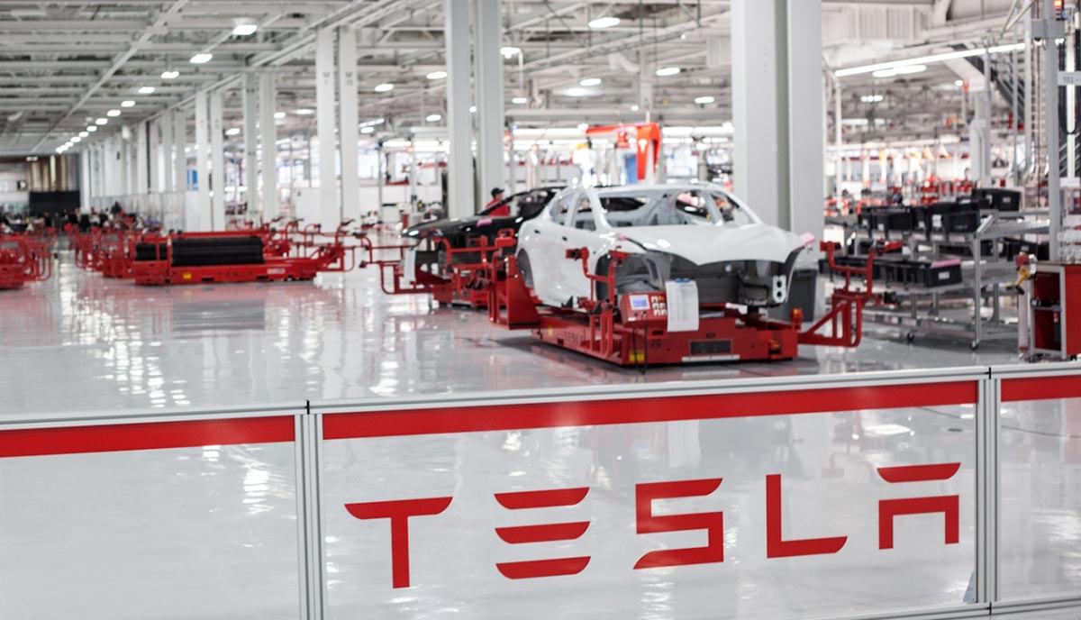 Tesla Reopens Almeda County Plant